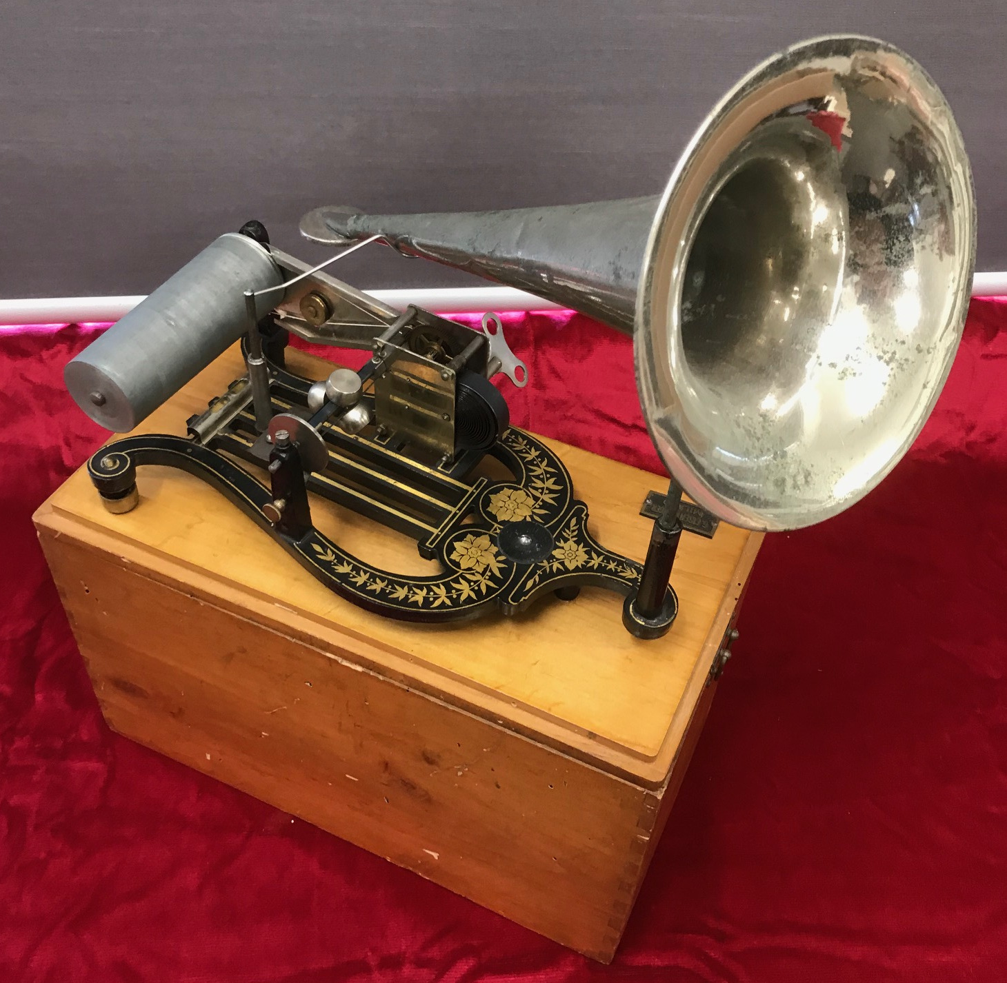 Eisentraeger Puck Phonograph 1902 (Italy) – Mechanical Music Through ...